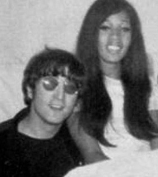 The Quiet Ronette and the Quiet Beatle. – Alan E. Hunter